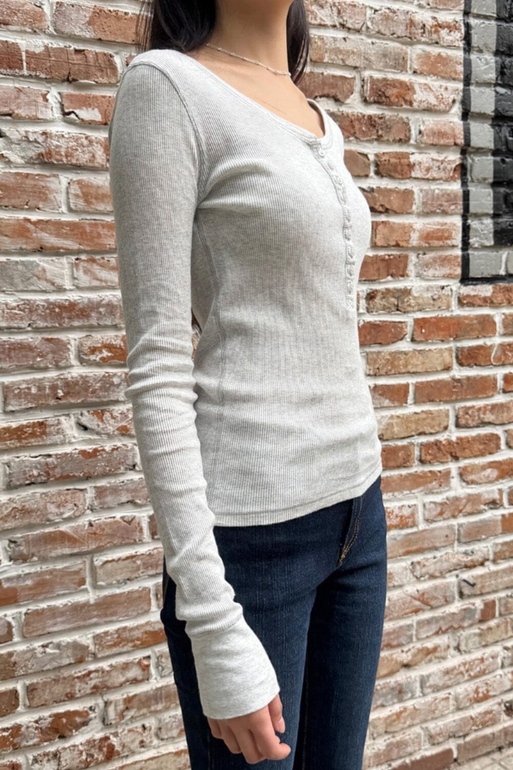 Zelly Ribbed Top – Brandy Melville Europe